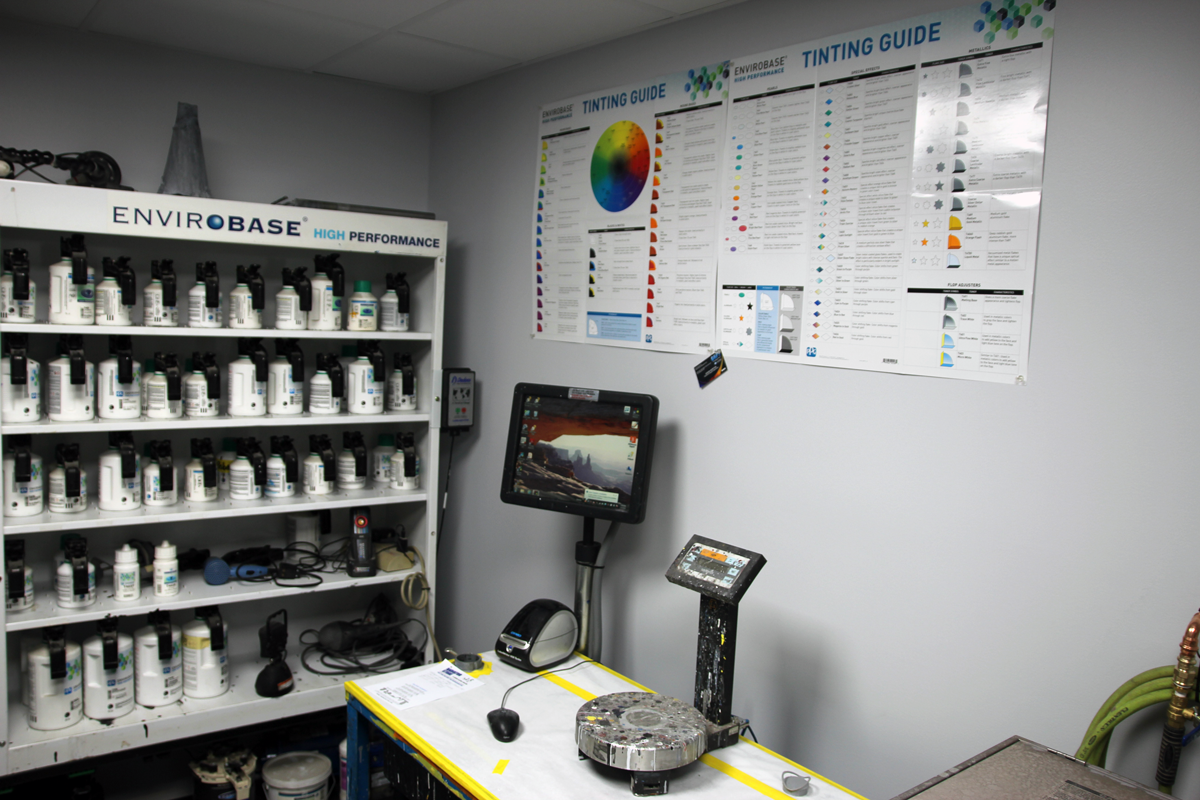 Gallery – Robert's Auto Body and Sales